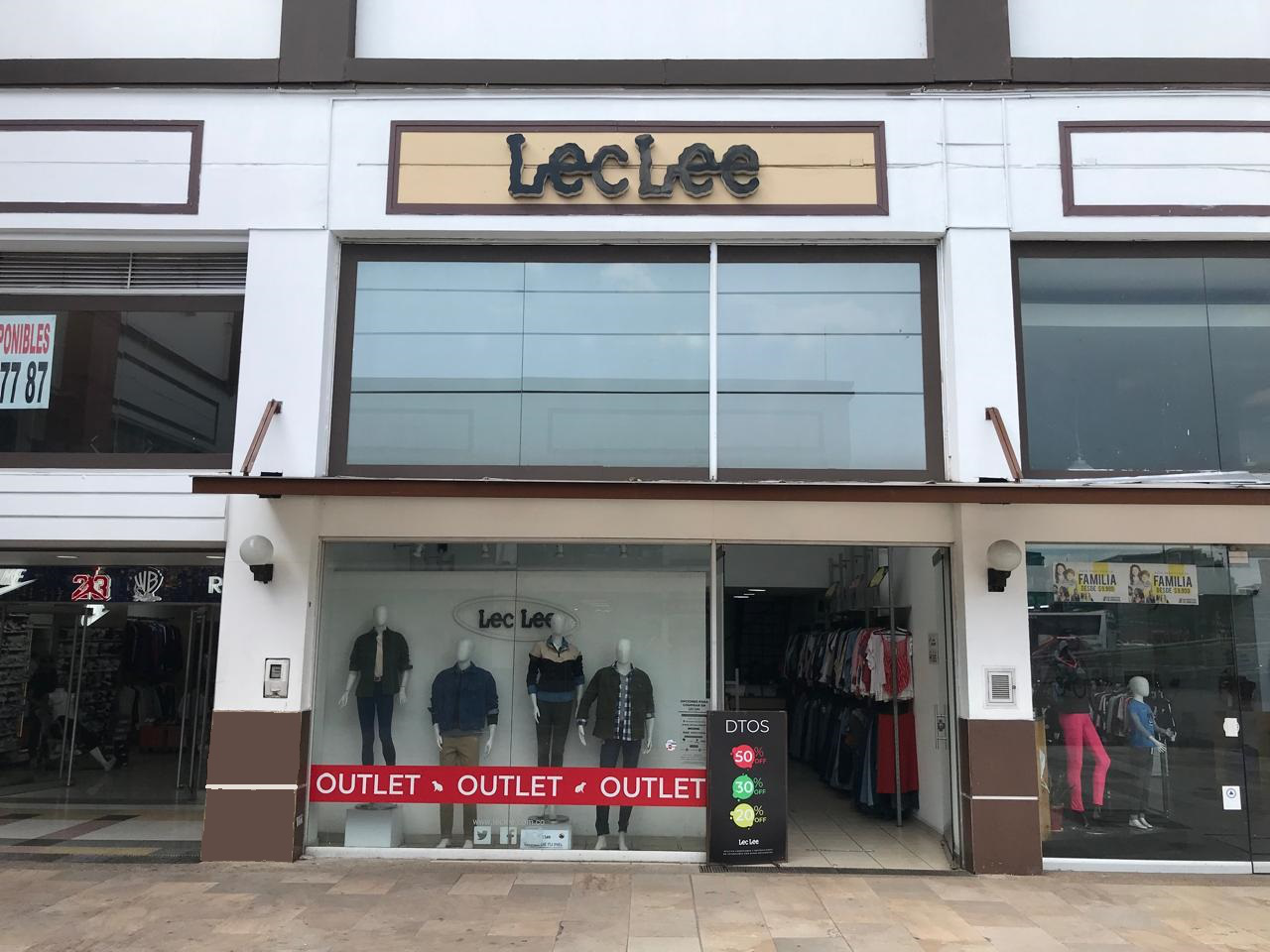 Centro Comercial Outlet de las Américas