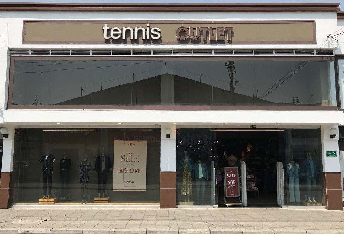 Centro Comercial Outlet de las Américas