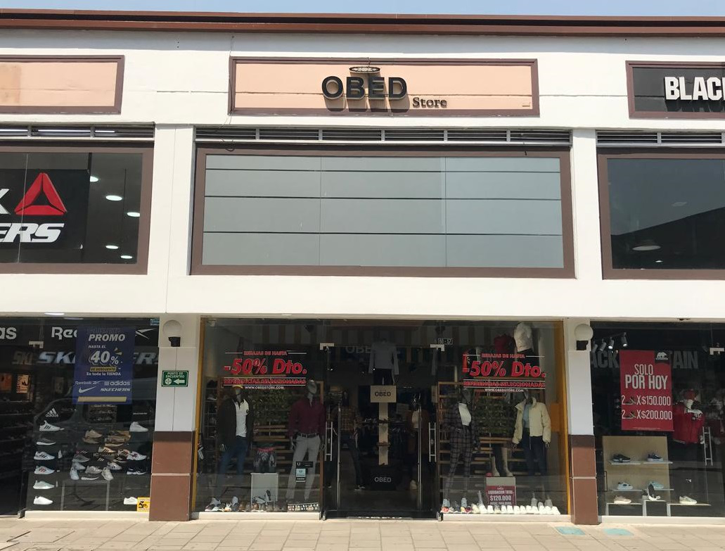 Centro Comercial Outlet de las Américas